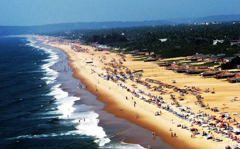 10 Famous Beaches In Goa | How To Reach Goa From Mumbai - Styles Queues