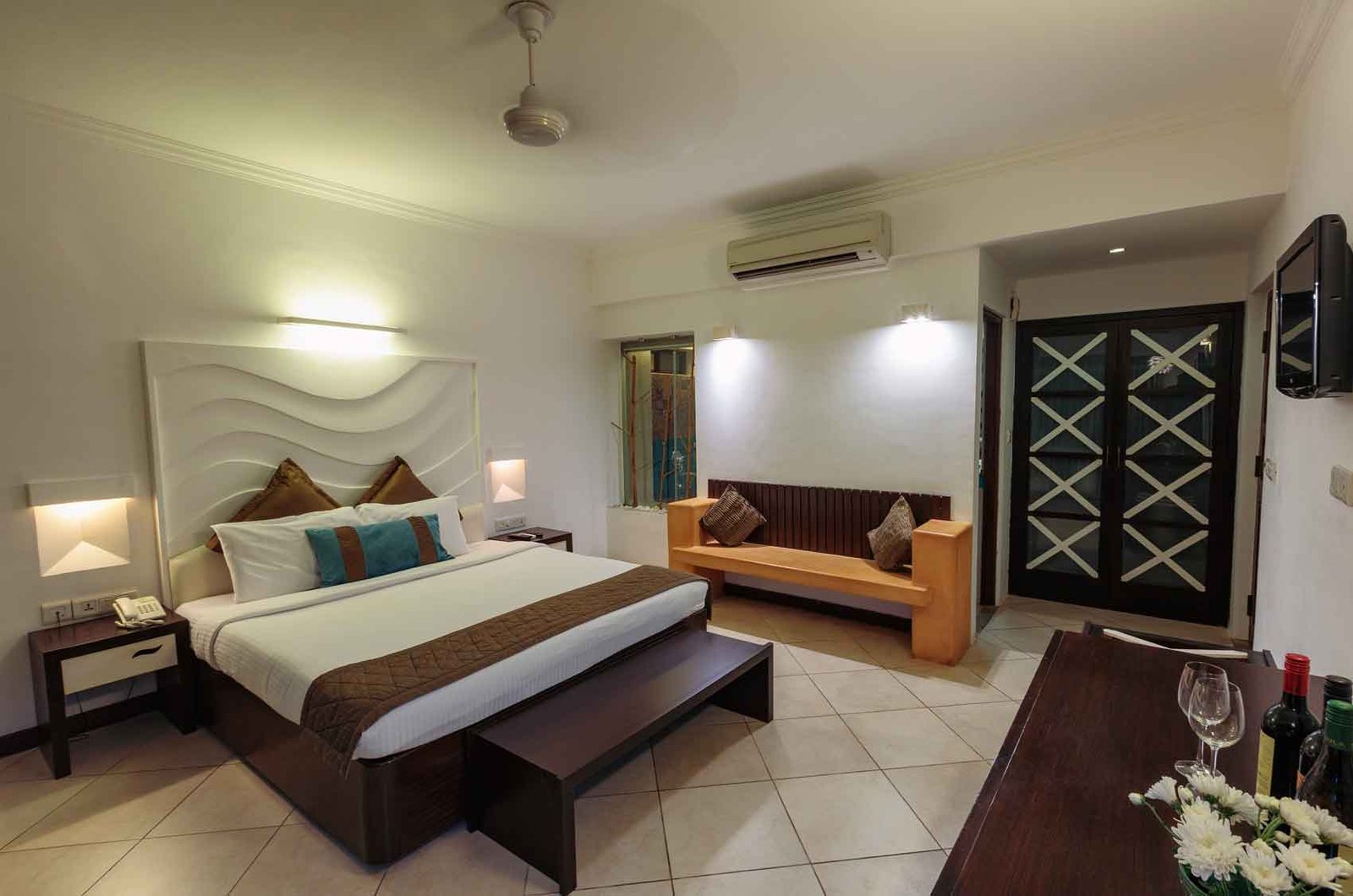 10 Best Hotels in North Goa With Private Beach - Styles Queues