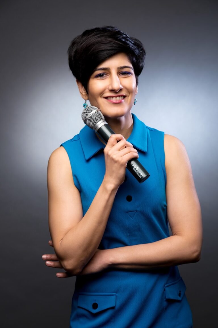 Top 10 Indian Female Stand Up Comedians